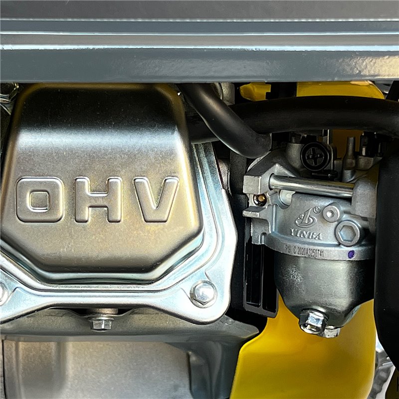 Compact 3.5kW Gasoline Generator: Aflatek GG3500 PRO | 400V voltage.